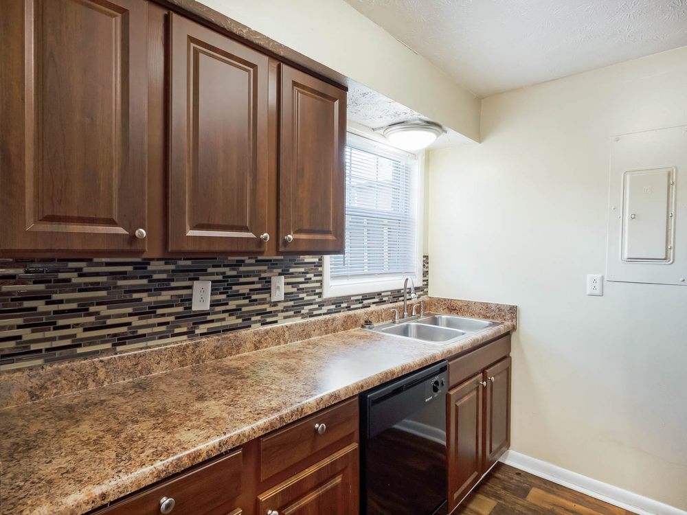 THE GROVE AT SIX HUNDRED APARTMENT HOMES - 29 Photos - 600 Redmond Rd ...