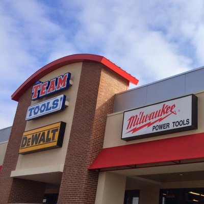 TEAM TOOLS - Updated October 2025 - 11 Photos - 4560 S Campbell Ave ...