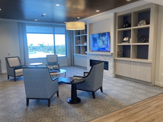 LARSEN HEALTH CENTER - Updated December 2025 - 20 Photos - 13880 Shell ...