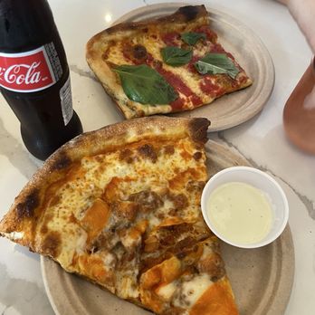 ZORCH PIZZA - Updated March 2025 - 238 Photos & 137 Reviews - 2923 W ...