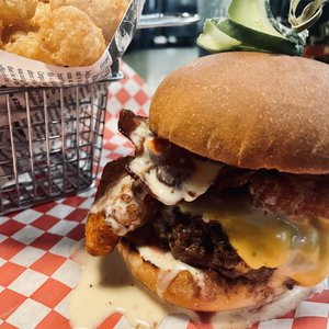 BIG BILLY’S BURGER JOINT - 354 Photos & 359 Reviews - 5070 ...