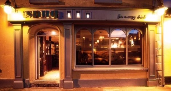 THE SNUG PUB - Updated July 2025 - New St, Skerries, Co. Dublin ...