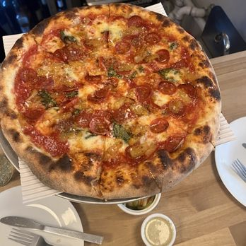 CORNELLY - Updated March 2025 - 396 Photos & 256 Reviews - 601 Summit ...