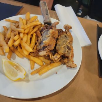 COSTAS INN - Updated March 2025 - 499 Photos & 416 Reviews - 4100 N ...