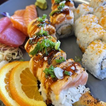 MOMOYA SUSHI & BENTO - Updated January 2025 - 216 Photos & 134 Reviews ...
