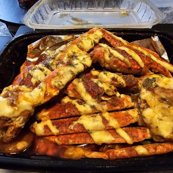 THE RAIDER CLAW - Updated June 2025 - 43 Photos & 34 Reviews - 6610 N ...