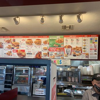 KFC - Updated December 2025 - 24 Reviews - 28200 S Tamiami Trl, Bonita ...