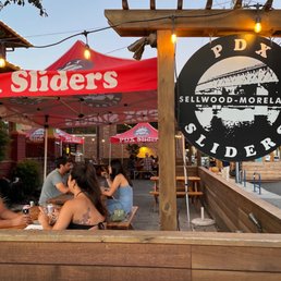 PDX SLIDERS - Updated July 2025 - 915 Photos & 1260 Reviews - 1605 SE ...