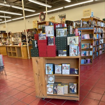 HALF PRICE BOOKS - Updated December 2025 - 38 Photos & 86 Reviews ...