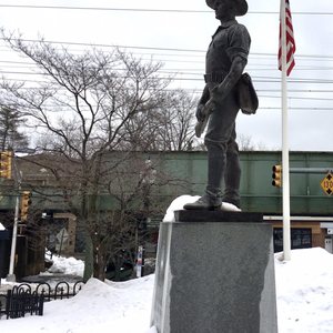 THE DEVIL’S TREE - Mountain Rd, Basking Ridge, New Jersey - Local ...