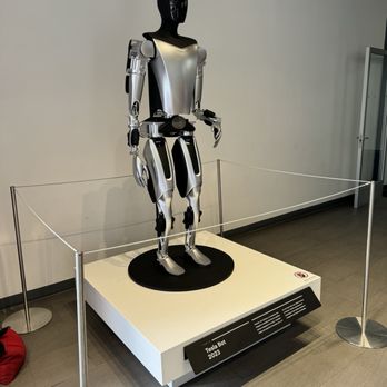 TESLA - PARAMUS - Updated October 2025 - 61 Photos & 89 Reviews - 530 ...