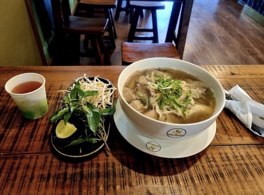 PHO QUEEN AUSTRALIA - 19 Wirraway Parade, Inala Queensland, Australia ...