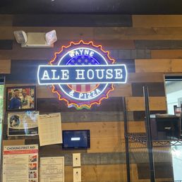 WAYNE ALE HOUSE & PIZZA - Updated September 2025 - 108 Photos & 88 ...