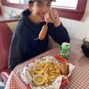 VERNON BURGER - Updated September 2025 - 14 Photos & 27 Reviews - 2330 ...