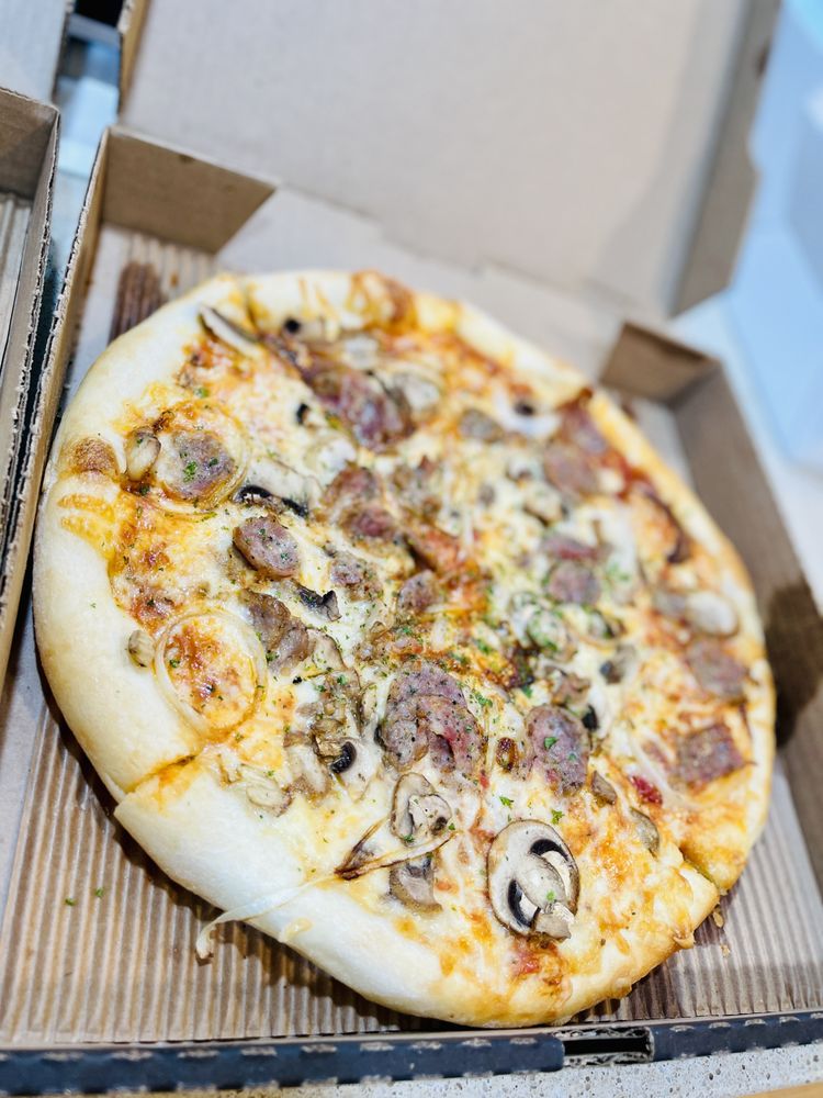 PAGLIACCI PIZZA - Updated July 2024 - 64 Photos & 98 Reviews - 10200 ...