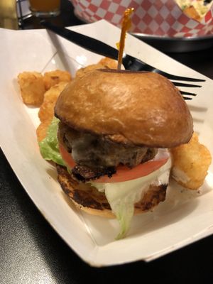 TRACKS LOUNGE - 71 Photos & 94 Reviews - 1506 S 60th St, Omaha, NE - Yelp