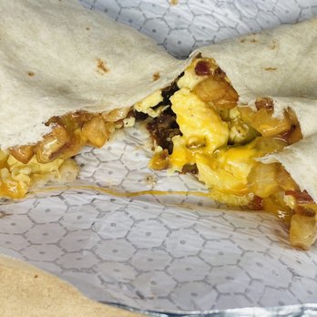 STRIPES BURRITO CO - 102 Photos & 136 Reviews - 2204 Menaul Blvd NE ...