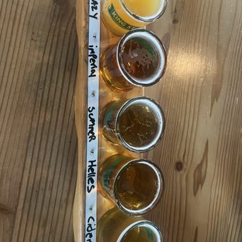 KING STREET BREWING COMPANY - Updated October 2025 - 111 Photos & 77 ...