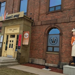 ISAAC’S WAY - Updated January 2026 - 63 Photos & 93 Reviews - 649 Queen ...