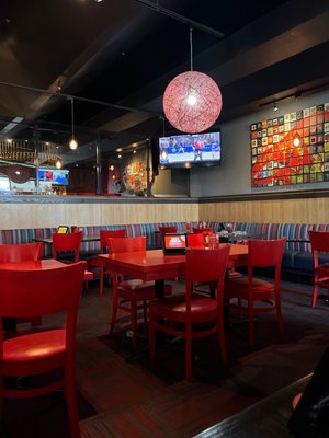 RED ROBIN GOURMET BURGERS AND BREWS - Updated July 2025 - 456 Photos ...