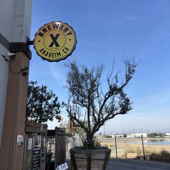 BREWERY X - Updated March 2025 - 1882 Photos & 1280 Reviews - 3191 E La ...