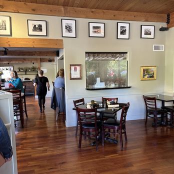 SPOTTED DOG - Updated September 2024 - 900 Photos & 971 Reviews - 428 ...