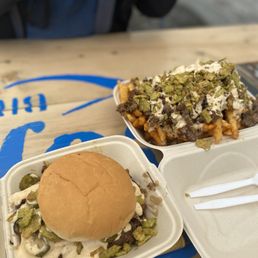 SMASH THAT BURGER - Updated October 2025 - 112 Photos & 93 Reviews ...