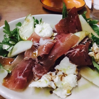 NO MAFIA - Updated June 2025 - 131 Photos & 34 Reviews - 189 William St ...