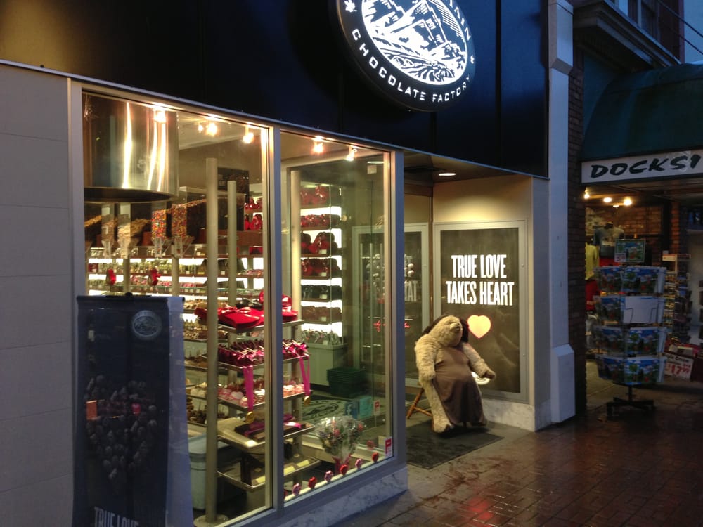 ROCKY MOUNTAIN CHOCOLATE FACTORY - Updated December 2025 - 19 Photos ...