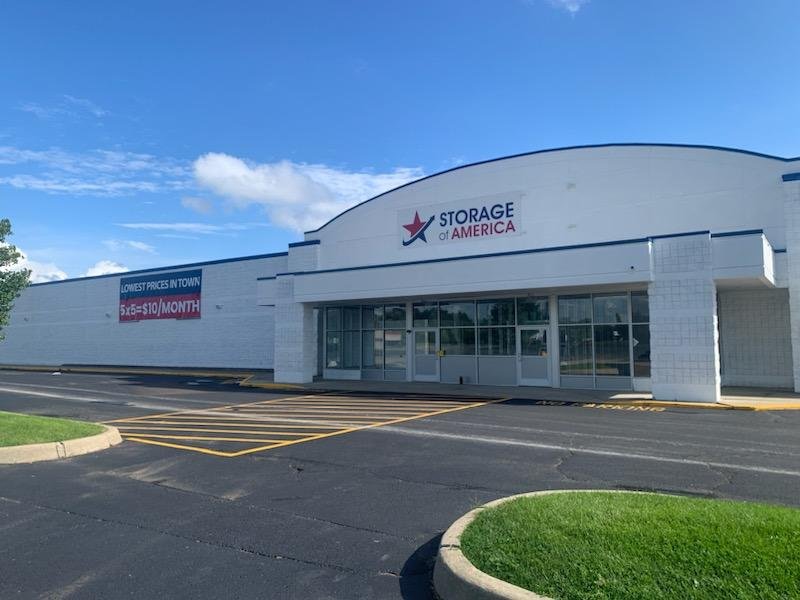 STORAGE OF AMERICA - Updated September 2024 - 15 Photos - 545 Sanilac ...