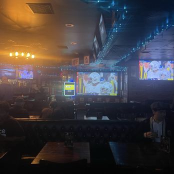 SHIPMATES RESTAURANT & SPORTS BAR - Updated October 2025 - 479 Photos ...