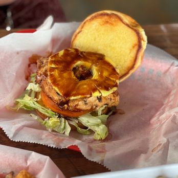 TAVERN 018 - Updated December 2025 - 47 Photos & 52 Reviews - 8130 ...