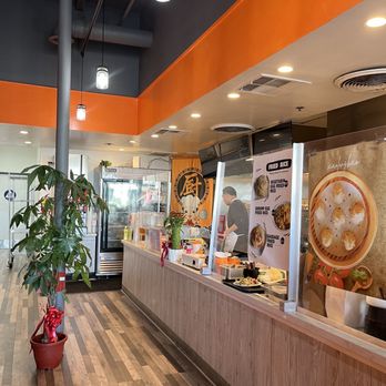 BUN WORLD - Updated July 2024 - 326 Photos & 118 Reviews - 1071 N ...