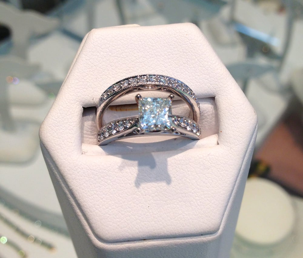 ROSAIA FINE JEWELERS - Updated December 2025 - 28 Reviews - 577 Laurel ...