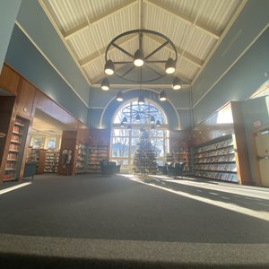 NASHUA PUBLIC LIBRARY - Updated August 2025 - 16 Photos & 11 Reviews - 2 Court St, Nashua, New ...