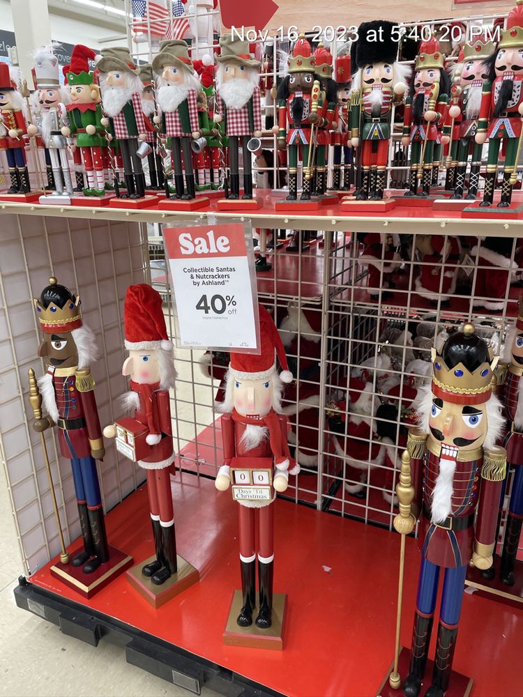 MICHAELS - Updated December 2025 - 26 Photos & 17 Reviews - 10323 ...