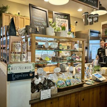 MOCHA LISA COFFEEHOUSE - Updated October 2025 - 22 Photos & 66 Reviews ...