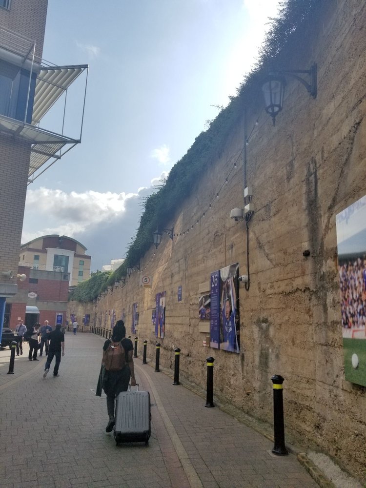 MILLENNIUM & COPTHORNE HOTELS AT CHELSEA FOOTBALL CLUB - 42 Photos & 11 ...