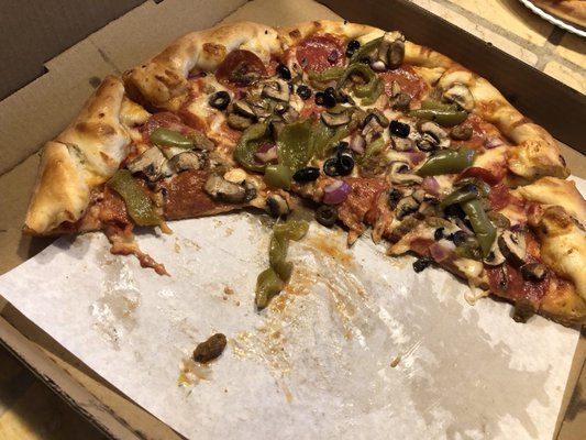 SHANE’S PIZZA ON 87 - 199 Photos & 313 Reviews - Salad - 1368 N Arizona ...