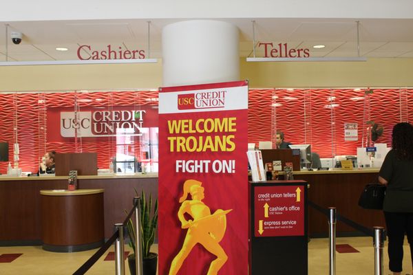 USC CREDIT UNION - Updated October 2025 - 11 Photos & 96 Reviews - 3601 ...