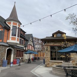 LAGOON BIERGARTEN - Updated July 2025 - 99 Photos & 54 Reviews - 375 ...