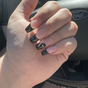 SERAFINA NAILS & SPA - Updated August 2024 - 241 Photos & 209 Reviews ...