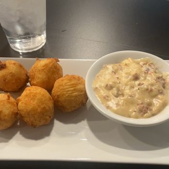 TOASTED - Updated July 2024 - 37 Photos & 28 Reviews - 5727 Moon Rd ...