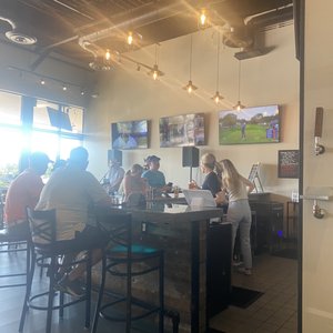 VALLEY TAPROOM - 23 Photos & 24 Reviews - 75 E Rivulon Blvd, Gilbert, Arizona - Beer Bar - Phone ...