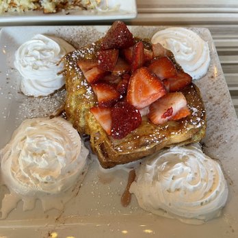 AMA BISTRO - Updated May 2025 - 159 Photos & 157 Reviews - 215 S State ...