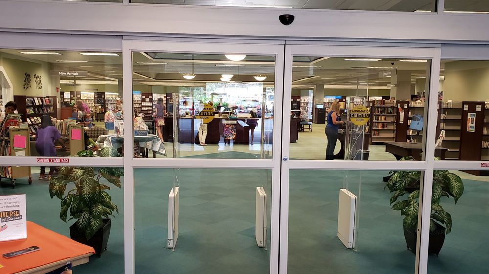 FORSYTH COUNTY PUBLIC LIBRARY - CUMMING BRANCH - 585 Dahlonega St ...