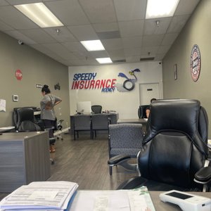 SPEEDY INSURANCE - 42 Photos & 41 Reviews - 2995 Van Buren Blvd ...