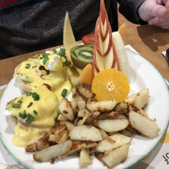 CORA - Updated December 2025 - 210 Photos & 52 Reviews - 4600 130 ...