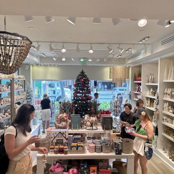 SOHA LIVING - Updated April 2025 - 40 Photos & 14 Reviews - 2005 Kalia ...