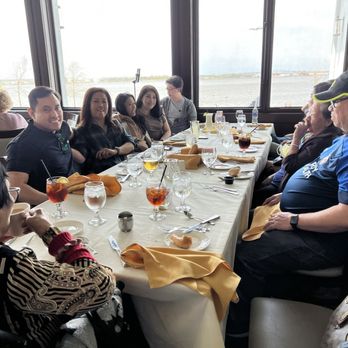 RIVERWINDS RESTAURANT - Updated March 2025 - 554 Photos & 440 Reviews ...